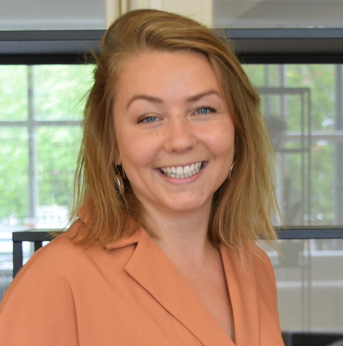 Denise van der Lans - Loopbaan pro